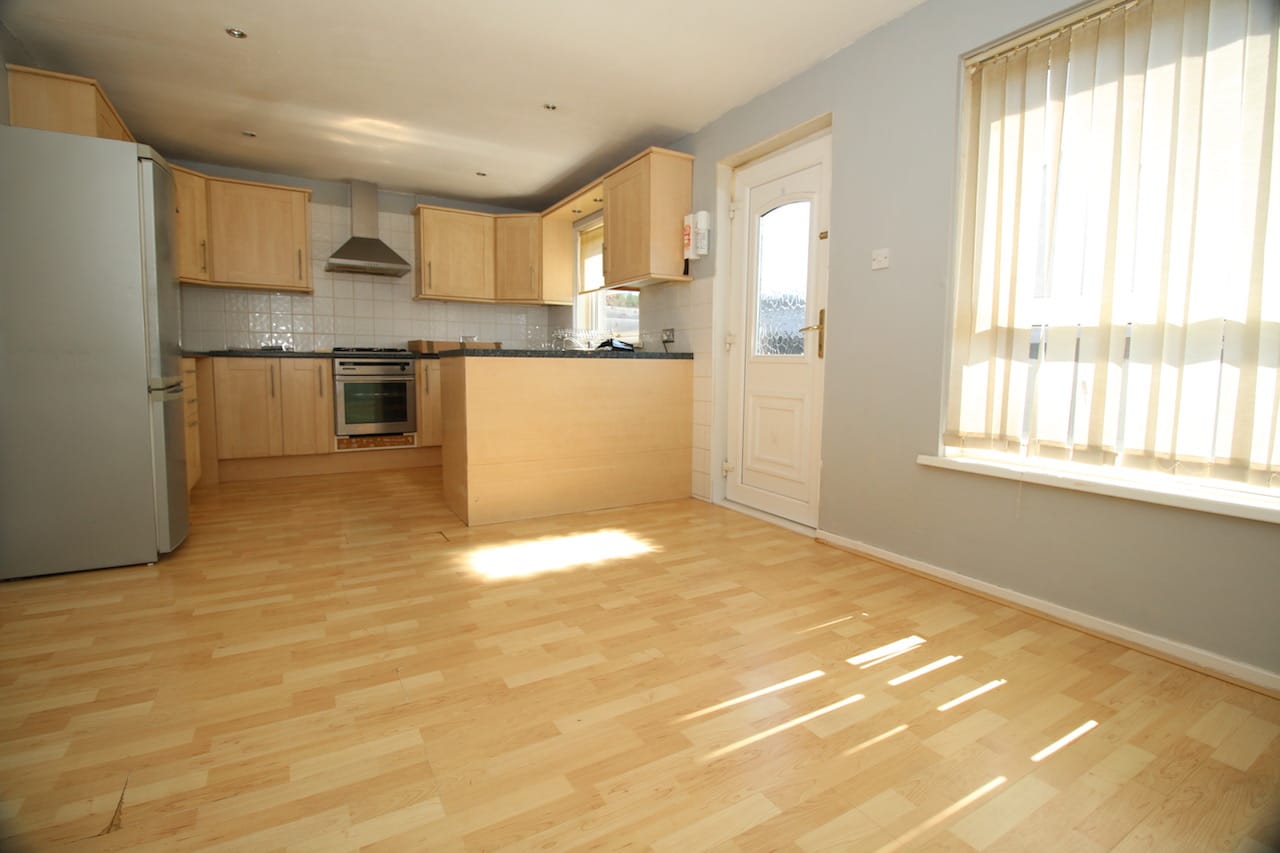 7 Lime Crescent, Abronhill, Cumbernauld, G67 3PG - Nest Estate Agents