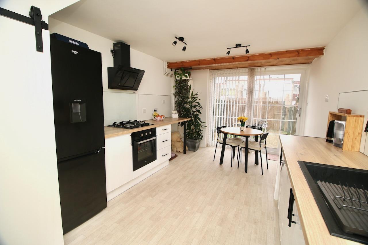 Millcroft Road, North Carbrain, Cumbernauld - Nest Estate Agents