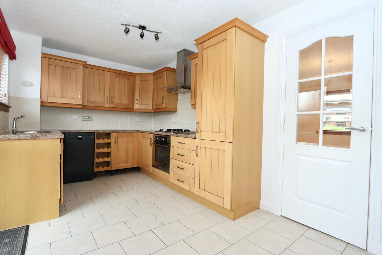 Longdales Court, Carron, Falkirk, FK2 7EP