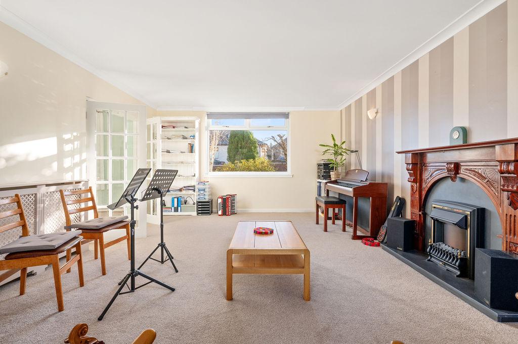 Windsor Drive, Falkirk - Nest Estate Agents